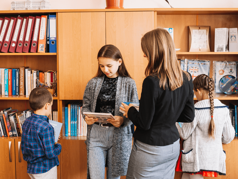 Supporting Education Through Print: Collaborations with Schools and Non ...